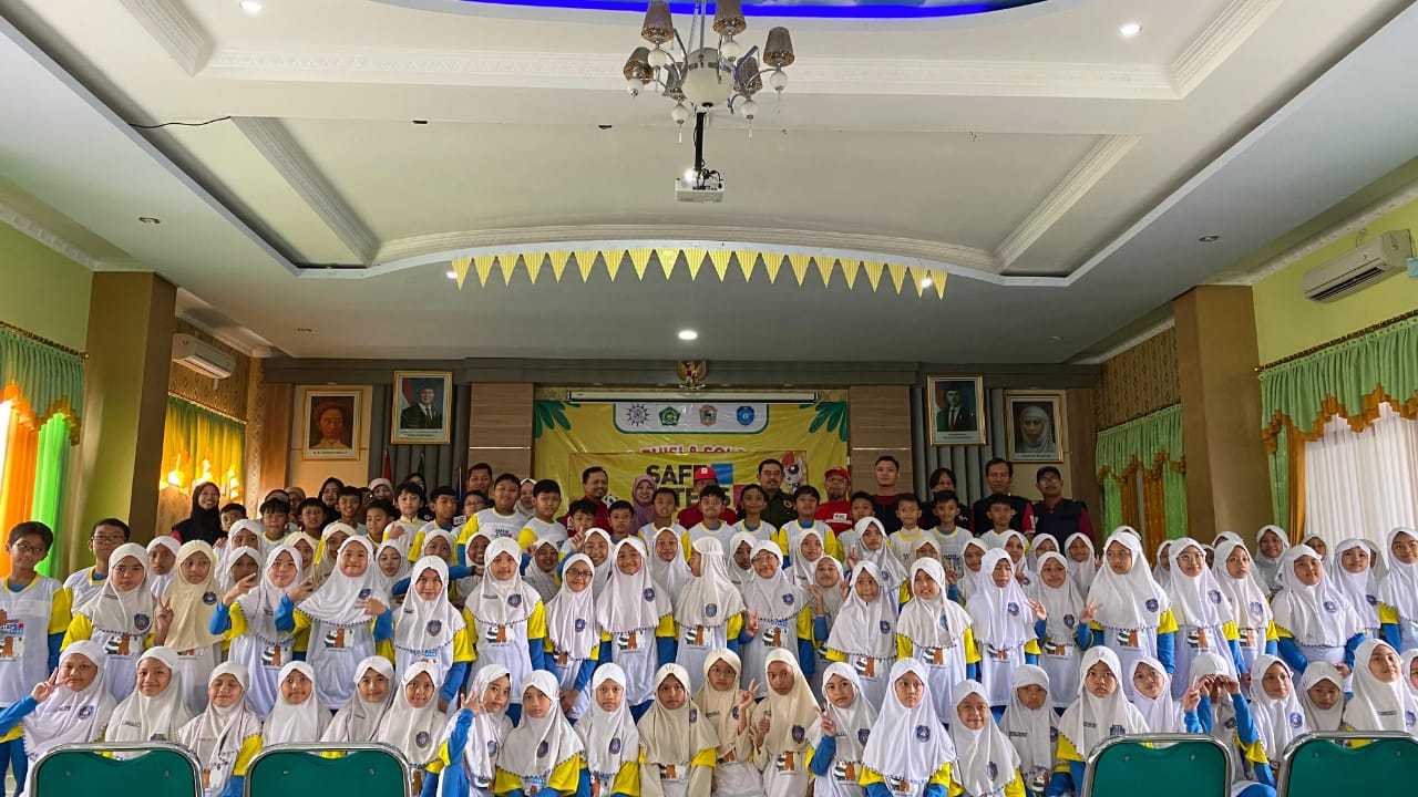 Safe Steps for Kids: Pelatihan Kesiapsiagaan Bencana untuk Anak-anak di ...